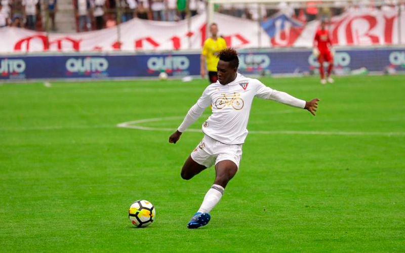 Fútbol Ecuador Serie A Sensible baja para Liga de Quito: Jhojan Julio ... Fútbol Ecuador Serie A Sensible baja para Liga de Quito: Jhojan Julio ...